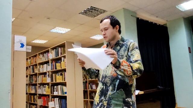 Стихи Антона Азаренкова. «Полет разборов» с Борисом Кутенковым