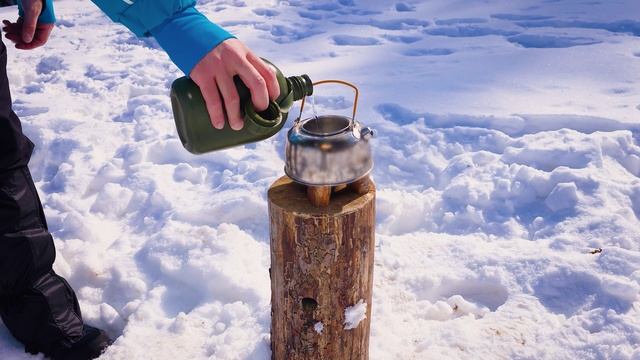 Лучшие Навыки Выживания и Бушкрафт хитрости в лесу для новичков!