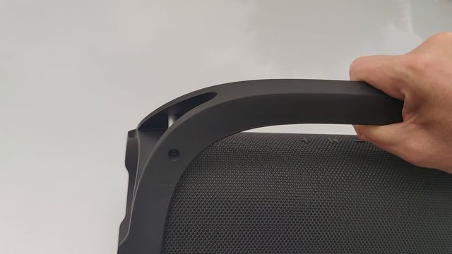 Беспроводная музыкальная колонка iBOX Bass Hunter