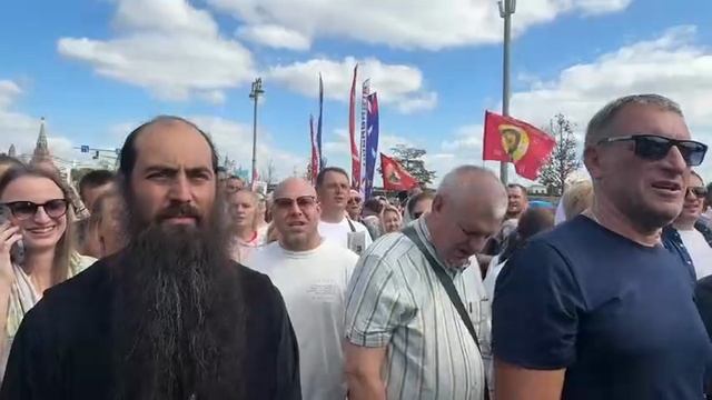 Епископ Иосиф и Оптина пустынь приняли участие в Крестном ходе