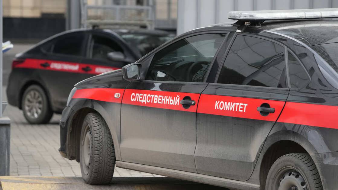 Хулиганы распылили газ и избили пассажира трамвая за замечание в Новосибирске