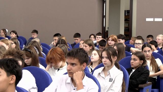 Для светловских школьников провели увлекательный лекторий
