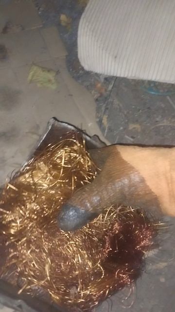 Сколько меди в двигателе от холодильника!