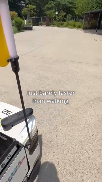 ♻️ Хотите выбросить мусор? Просканируйте QR-код.