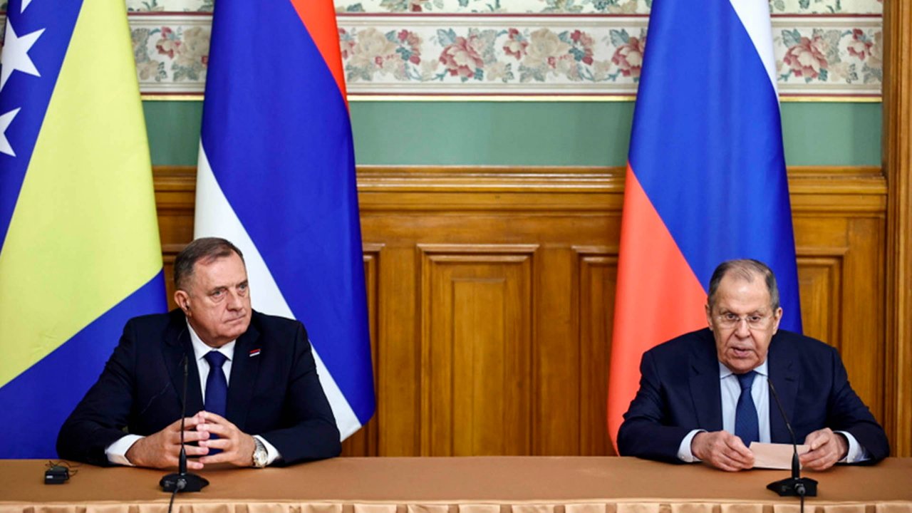 Сергей Лавров провел встречу с президентом Республики Сербской Милорадом Додиком