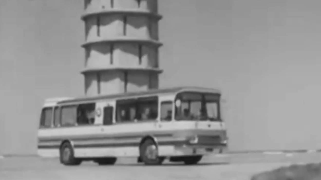 1978 год. В пути на старт. Автобус для Байконура.