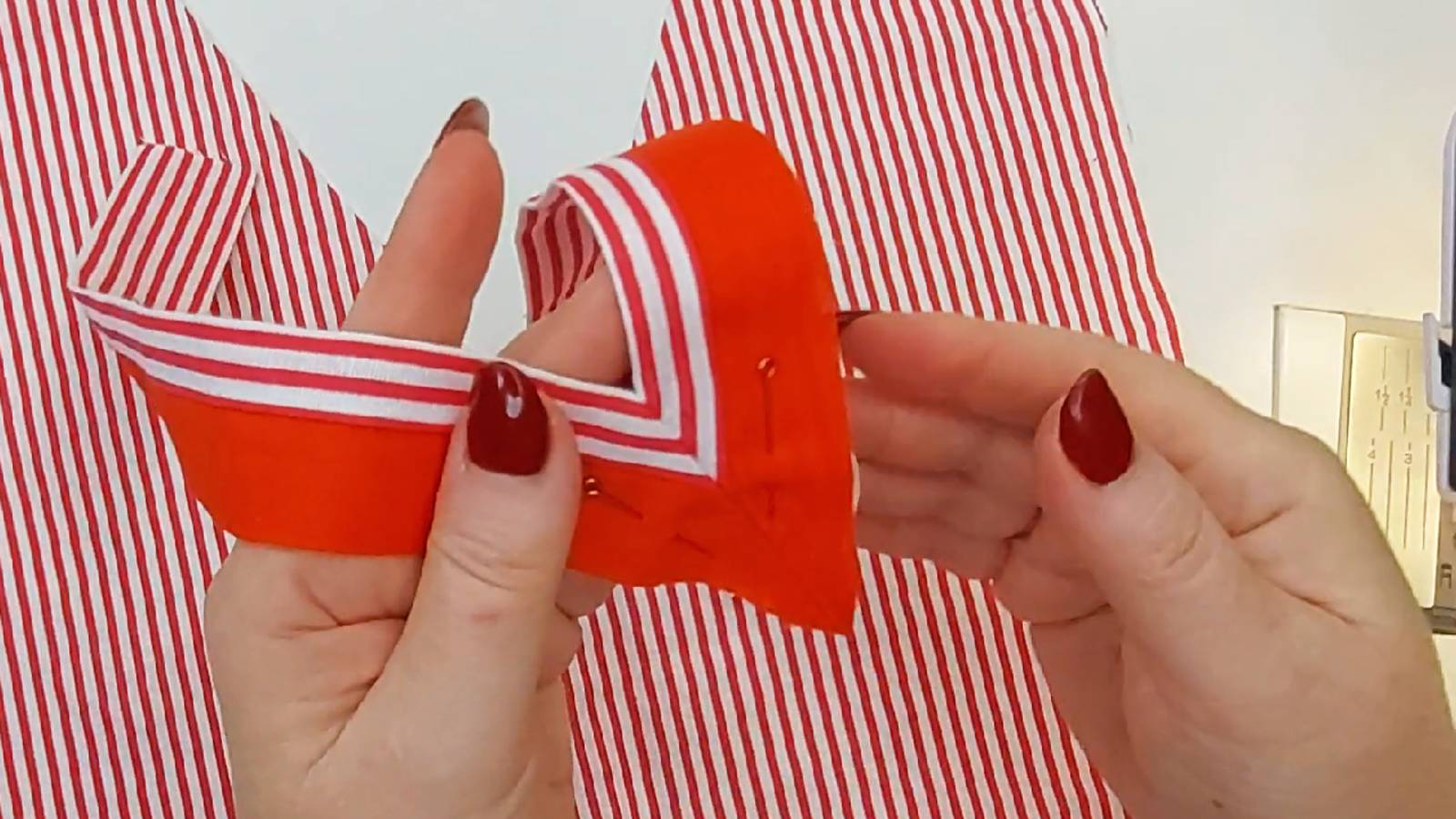 ✅Хитрости и секреты шитья V-образного выреза, которые стоит знать