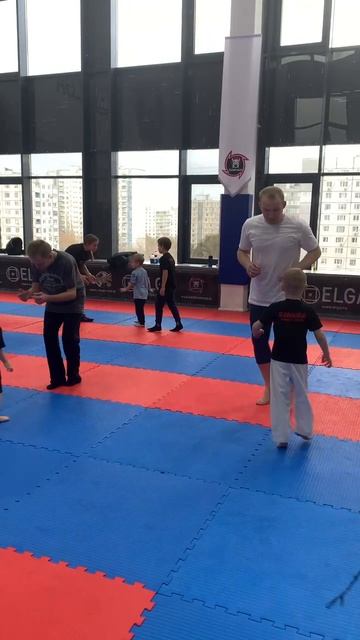 9 ноября 2024 прошли совместные тренировки родителей и детей