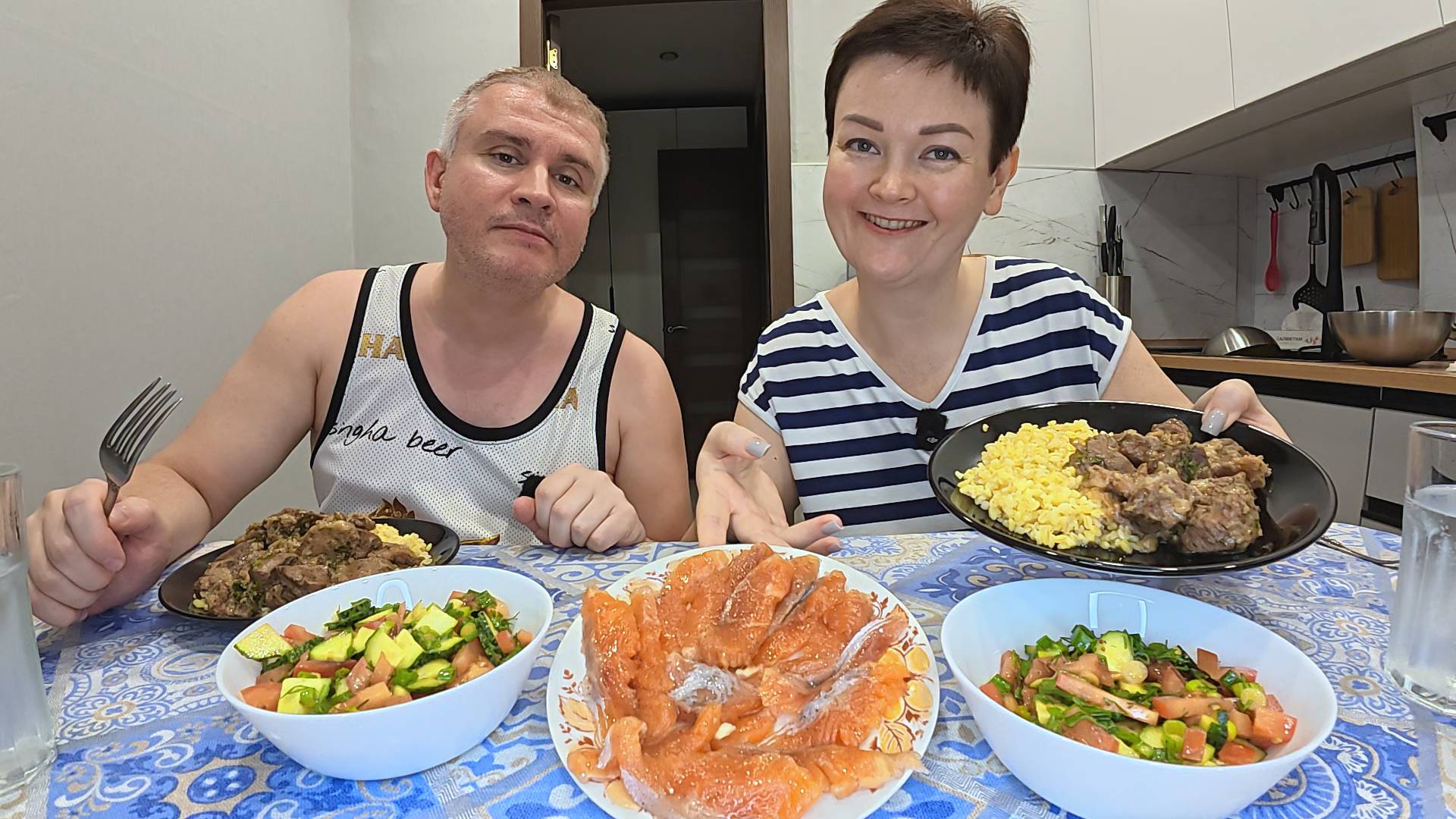 Мукбанг каждый должен заниматься СВОИМ делом! Попробовали РЫБКУ от Натали! Болталка и Семейный ужин