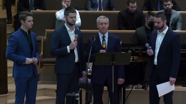 Где-то, далеко, выше облаков..