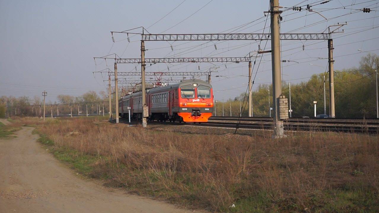 Электропоезд ЭД9М-0056