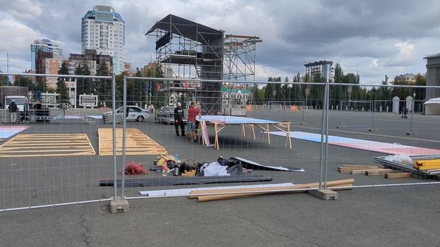 🎤 Подготовка ко Дню города в Самаре: Прогулка по площади Куйбышева✨