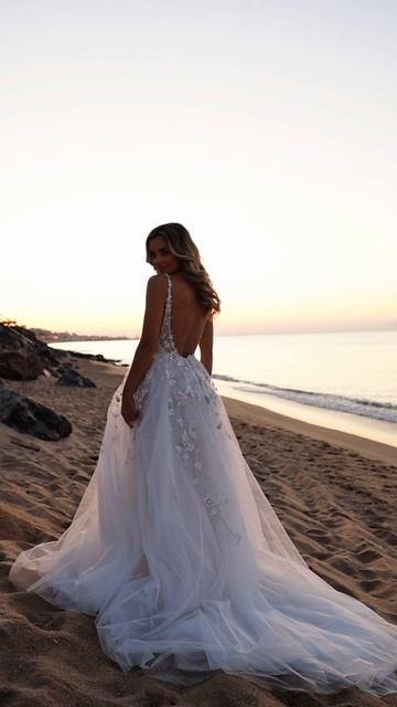 Свадебное платье Скерри из коллекции «Golden hour» 2026, от бренда Gabbiano