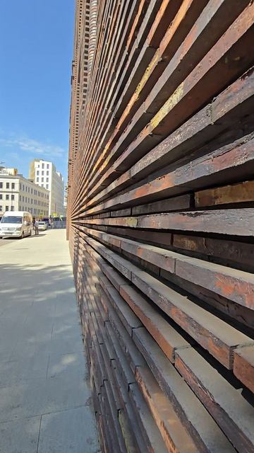 Самый дорогой кирпич в мире