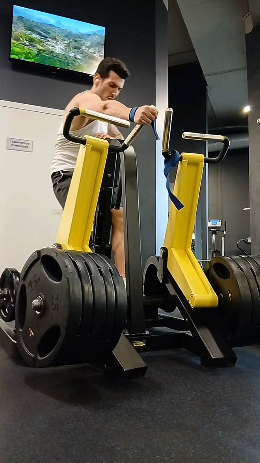 Pure Row 125кг на 15раз💥Разбуди тигра внутри себя💪 #Classicphysique #Motivation