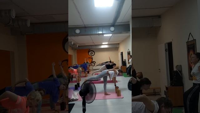 Хатха йога. Вечерняя практика.