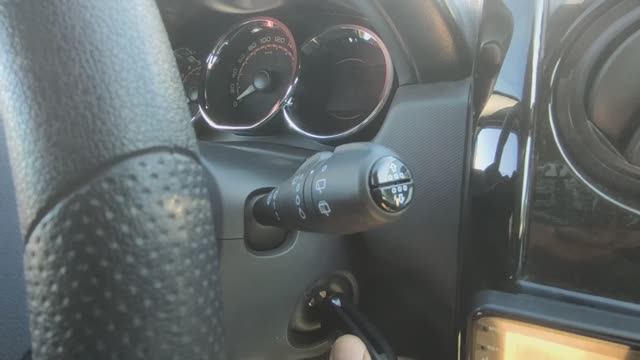 Первая ПОЛОМКА нового ЛАДА ЛАРГУС после 5000 тыс пробега