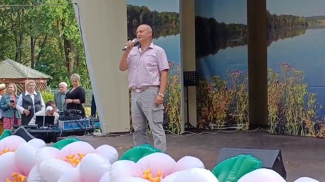 "На Осташевских берегах" - читает автор Геннадий Бимбирис.