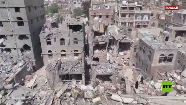 مشاهد جوية توثق دمارا واسعا في حي التحرير بصنعاء بعد الغارات الإسرائيلية