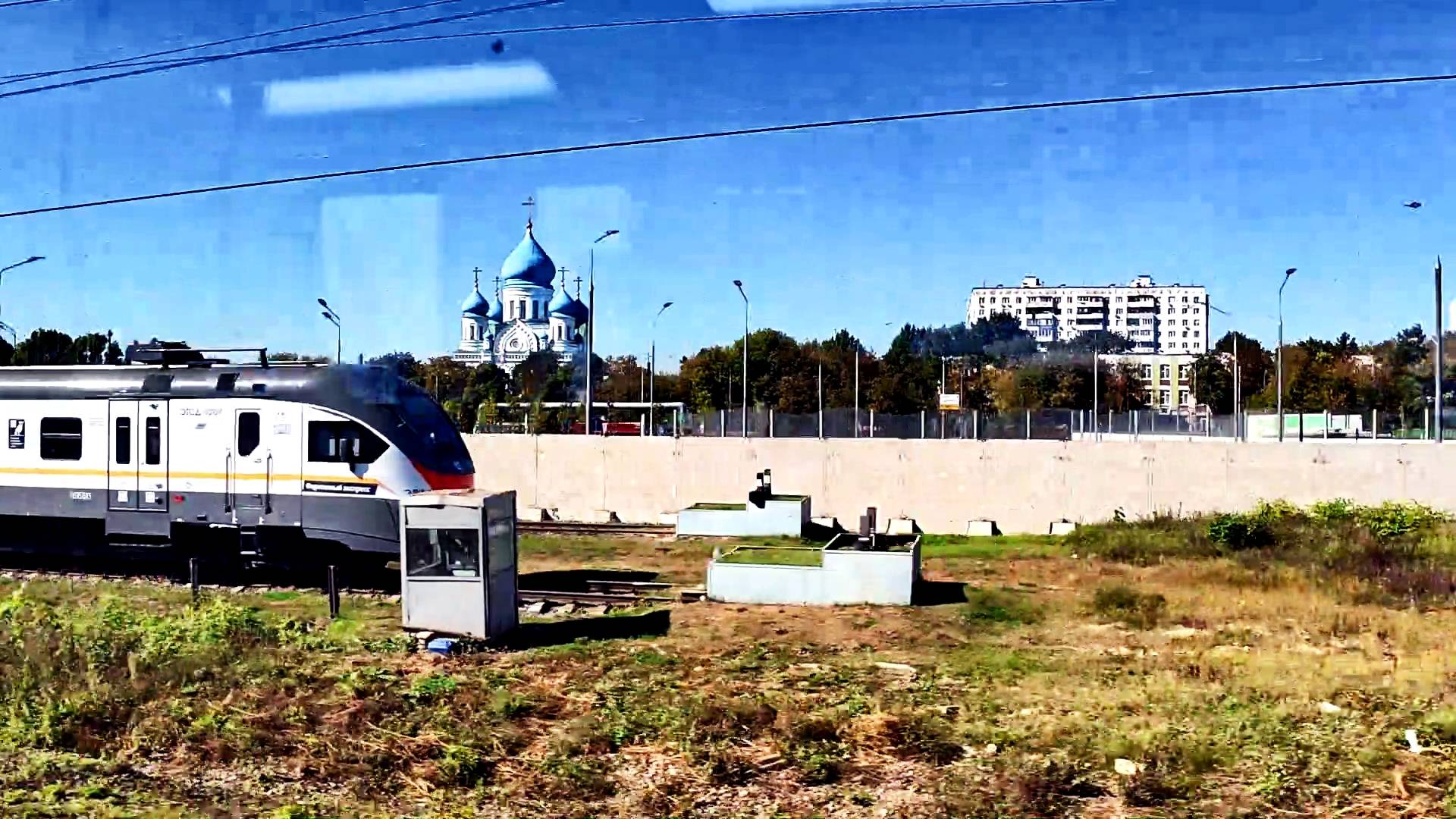 Ласточка. Вид из окна. Визуальная медитация без слов. ч3