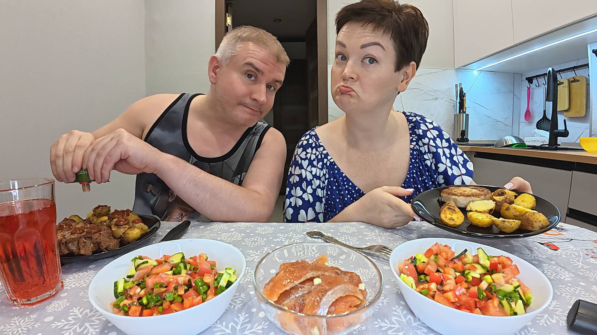 Мукбанг кто ВИНОВАТ и что теперь ДЕЛАТЬ! КОСЯКИ на кухне надо ИСПРАВЛЯТЬ! Болталка и Семейный ужин