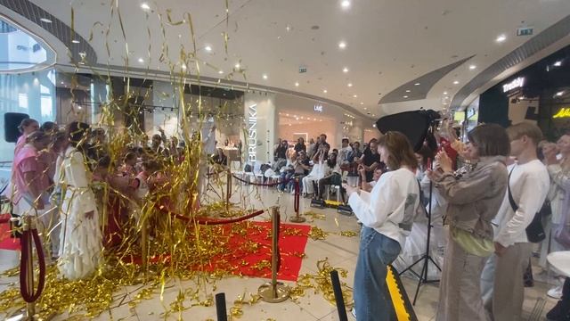 Серпантин золото 4 пушки