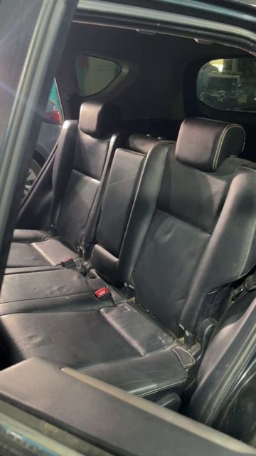 Перетяжка салона Toyota Rav4