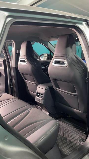 Установка авточехлов LordAutofashion в Omoda C5