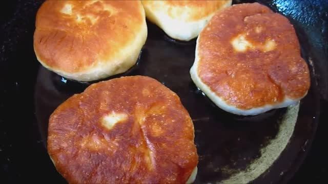 Беляши. Рецепт теста для вкусных беляшей с мясом.