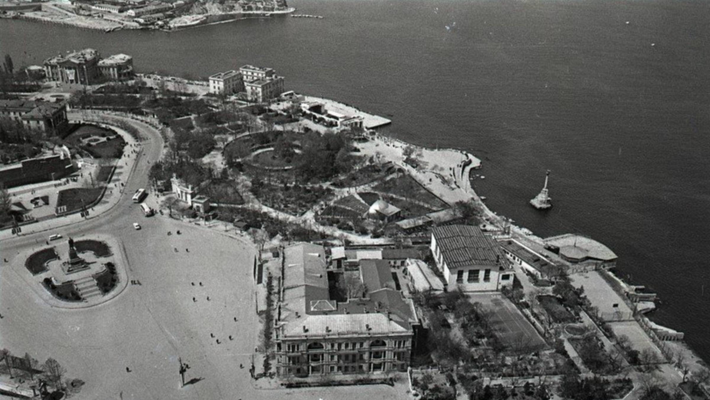 г. Севастополь Приморский бульвар