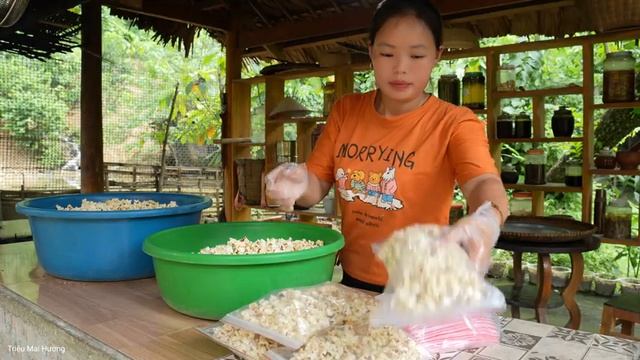 How to Make Popcorn to Sell at the Market - Daily Life Taking Care of the Farm | Trieu Mai Huong.