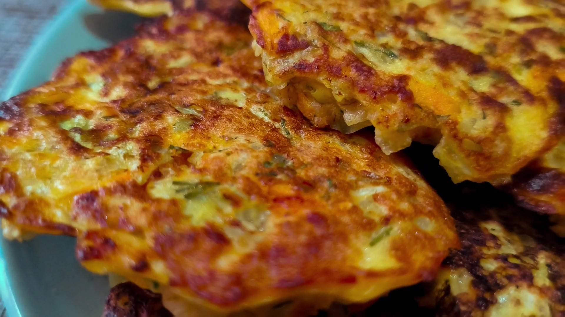 Моментальные Ленивые "ПИРОЖКИ" или оладушки с Капустой. Очень вкусно! Без муки, без крахмала! Всего