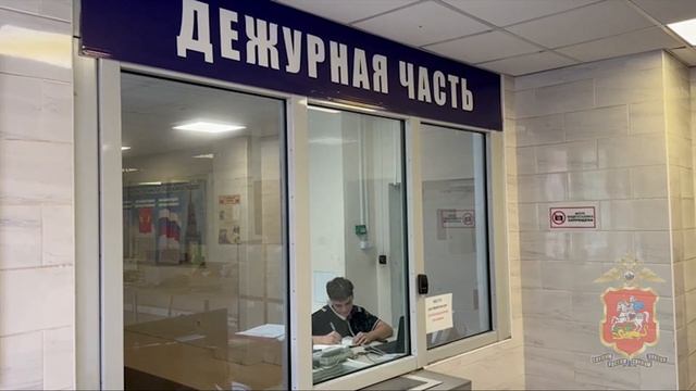 Полицейские задержали двоих москвичей, которые напали на женщин