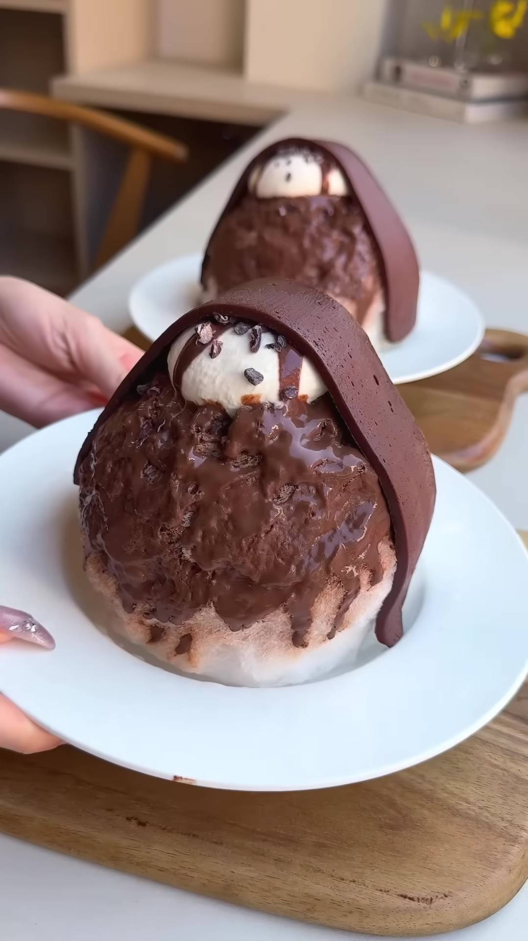 Толченый лед из горького шоколада🍫