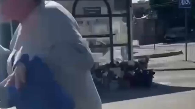 Прилёт ракеты попал на камеру