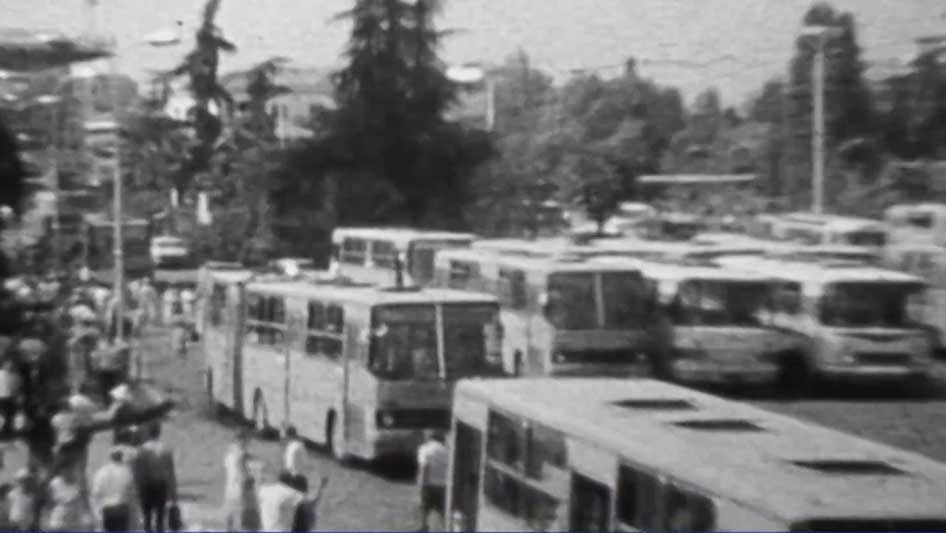 59 лет назад в Сочи появились автобусы-гармошки, в 2025 году их снова протестируют
