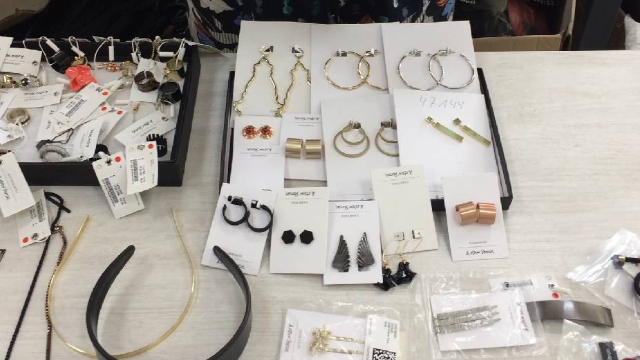 сти180. Бижутерия H&M сток