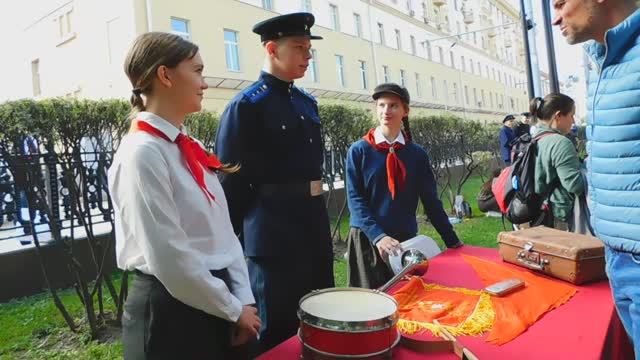 Парад ретротранспорта на Чистых прудах (06.09.2025)