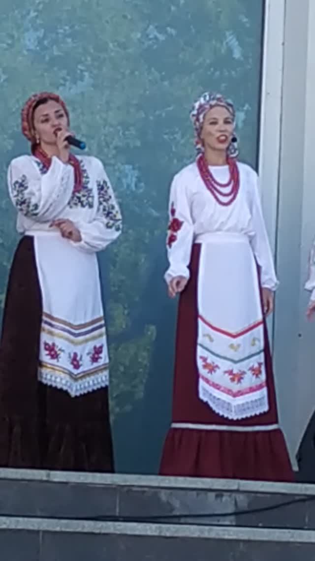 "Ой, цветёт калина" (отрывок): ансамбль "Черноморочка" (г. Анапа, 14.09.2025)