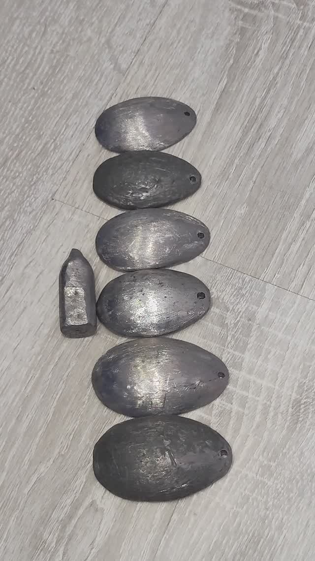 Раритетные грузики из свинца — дедушка сделал их сам!