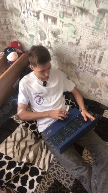 Давай знакомиться с Люсей