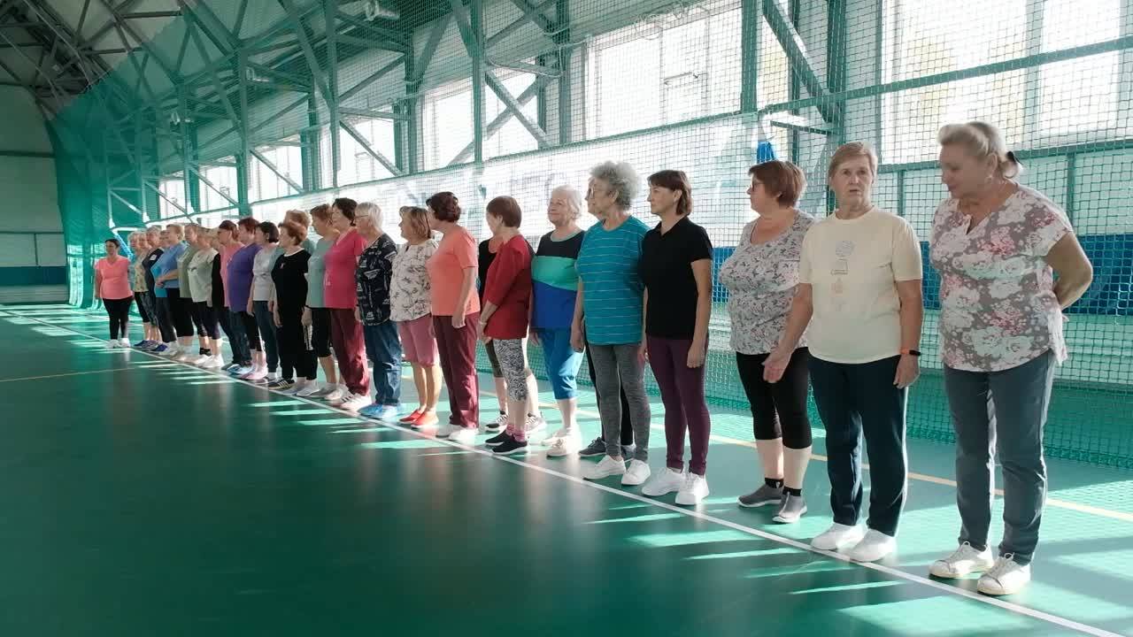 На зарядку становись