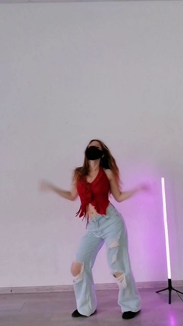 Like Jennie #shorts #kpop #jump