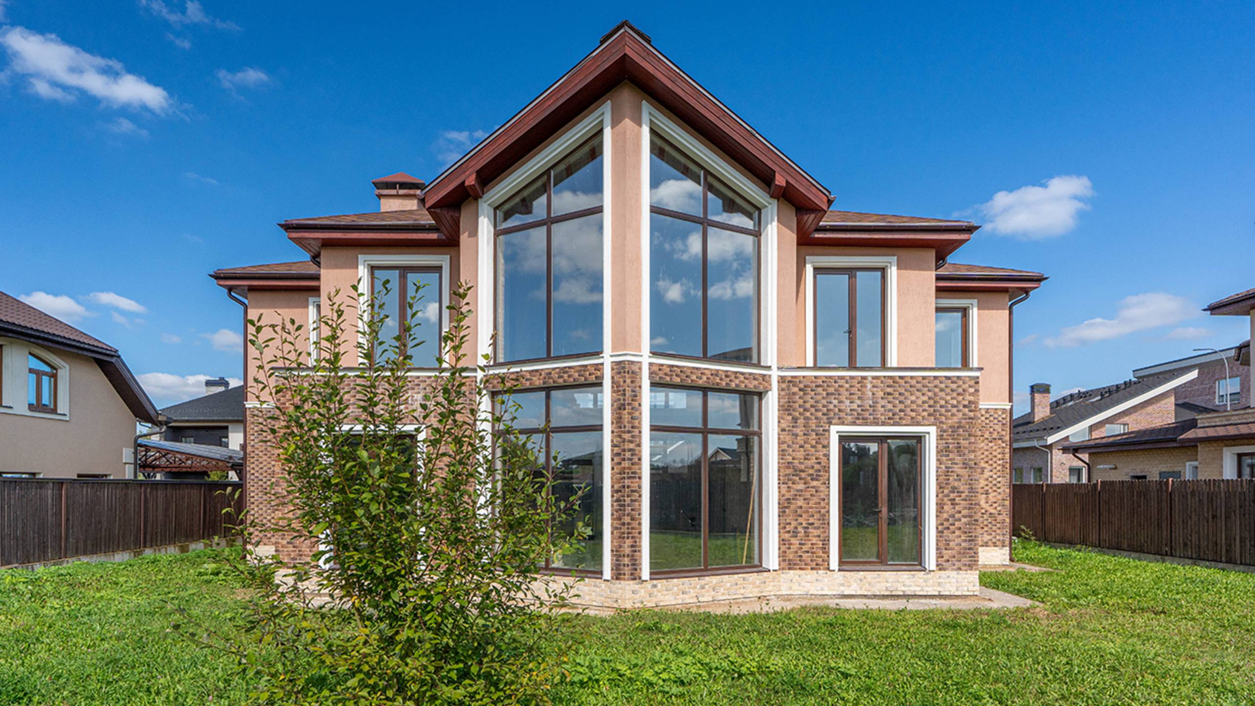 ВЫГОДНОЕ ПРЕДЛОЖЕНИЕ - НОВЫЙ ДОМ В КП "ПЕСТОВО ЛАЙФ"