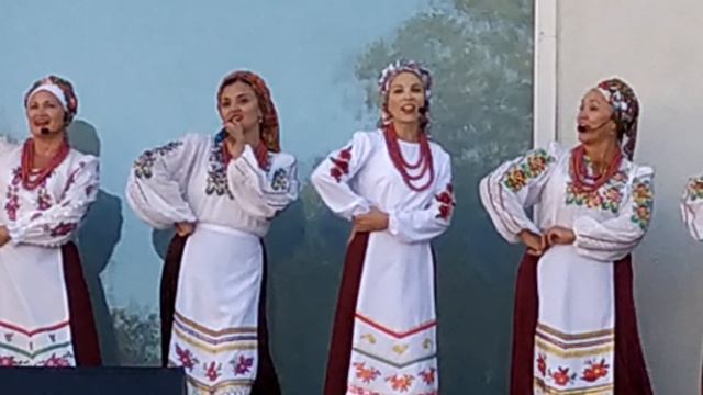 "Ах, гармонь, играй, играй!": ансамбль "Черноморочка" (г. Анапа, 14.09.2025)
