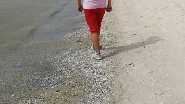 Мы_не_призраки..._мы_не_ангелы... (1080p)