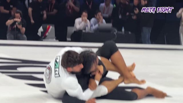 УСНУЛ, но НЕ ПОСТУЧАЛ! Царукян ЗАДУШИЛ Хендерсона на ACB JJ 18