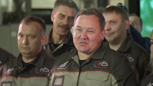 Владимир Путин. Посещение ПАО «Мотовилихинские заводы» 19 сентября 2025 года.