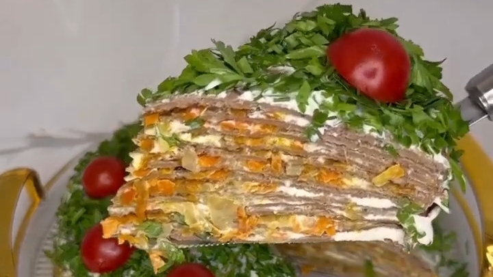 Вкусный и нежный Печёночный ТОРТ...🎂🍗🥫😋    Рецепт в описании ✍️