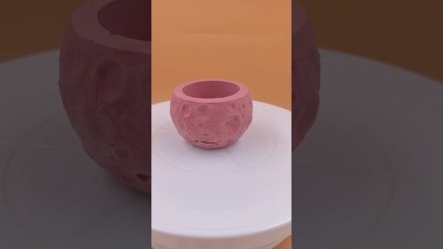 ПОДСВЕЧНИК ИЗ ГИПСА АСТЕРОИД